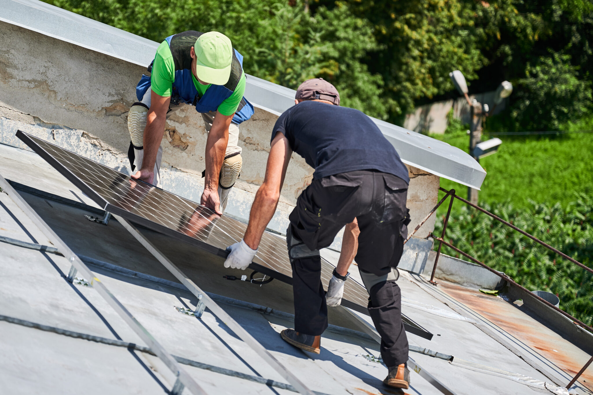 Detach and Reset Solar Services | Homer Roofing